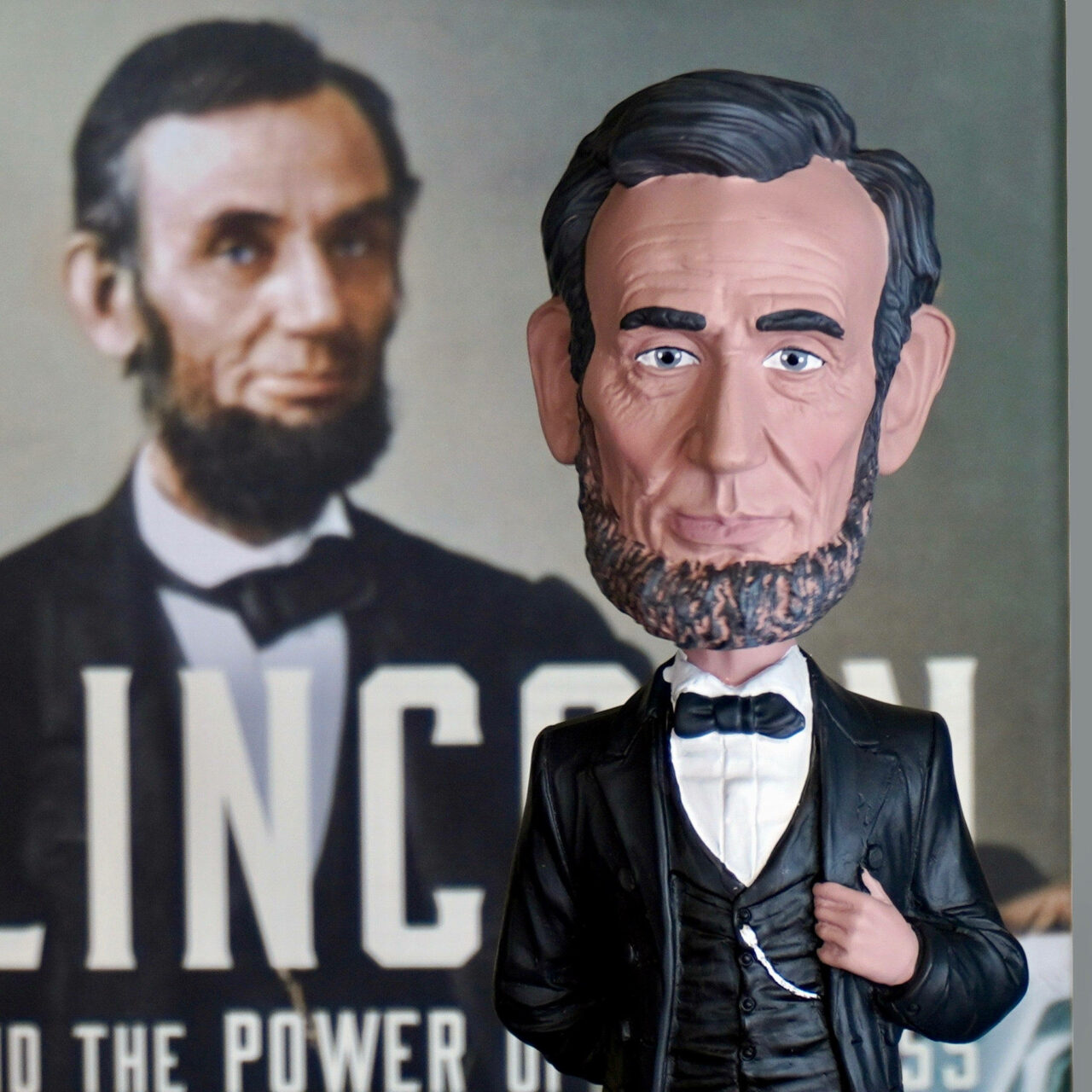 Abraham Lincoln Bobblehead Tribute Wallpaper | Background FREE Download ...