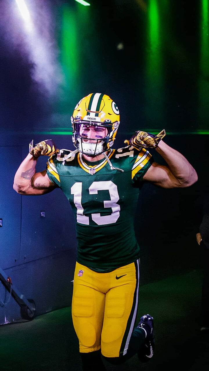 Allen Lazard Green Bay Packers Dramatic Entrance Wallpaper | Background ...