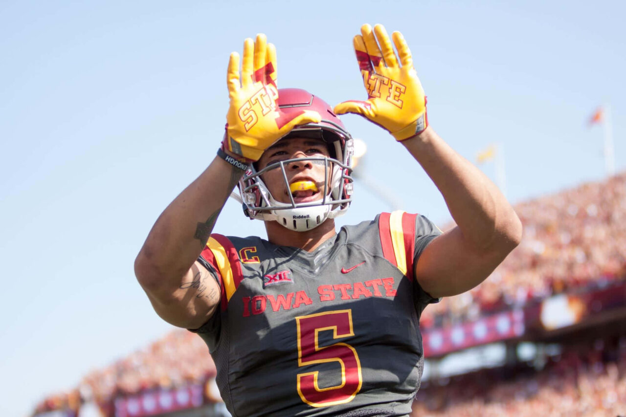 Allen Lazard Iowa State Football Celebration Wallpaper | Background ...