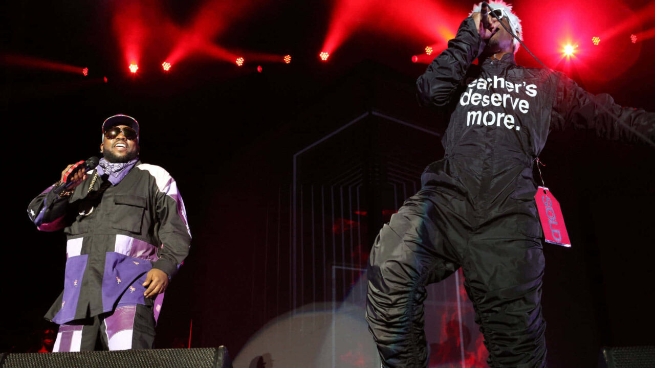 André 3000 and Big Boi Live Concert Red Lights Wallpaper | Background ...