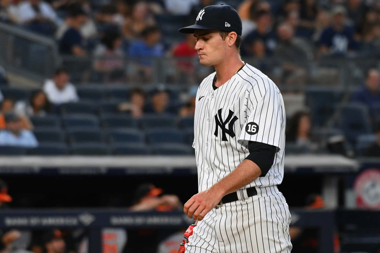 Andrew Heaney Focused in Yankees Uniform Stadium Wallpaper | Background ...
