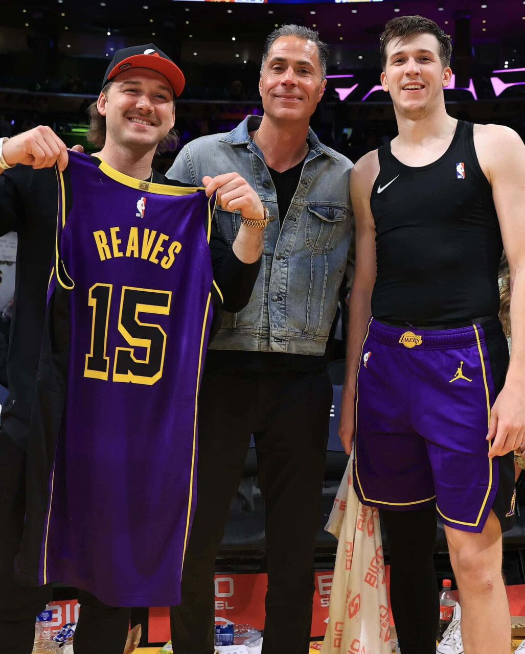 Austin Reaves Courtside with Fans Lakers Jersey Celebration Wallpaper ...