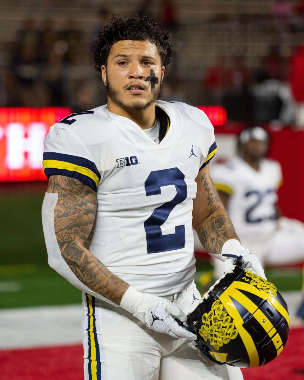Blake Corum Michigan Football Jersey Number 2 Wallpaper | Background ...