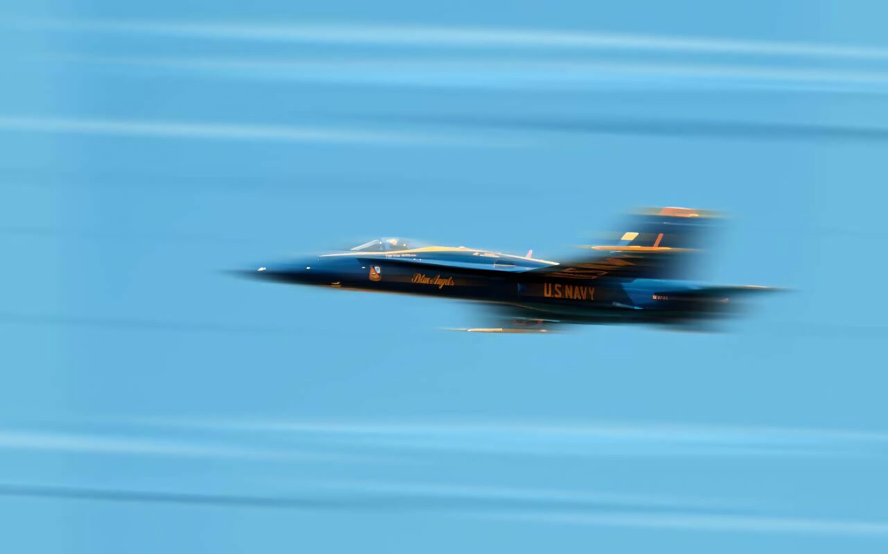 Blue Angels Jet High Speed Motion Blur Wallpaper | Background FREE ...