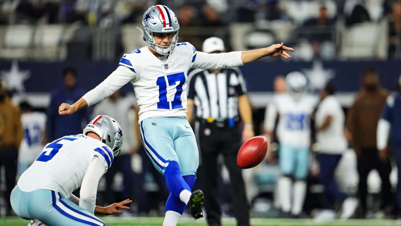 Brandon Aubrey Dallas Cowboys Action NFL Football Wallpaper ...