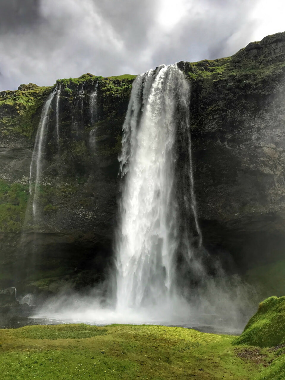 Majestic Waterfall Cascading Cliffside Lush Nature Wallpaper ...