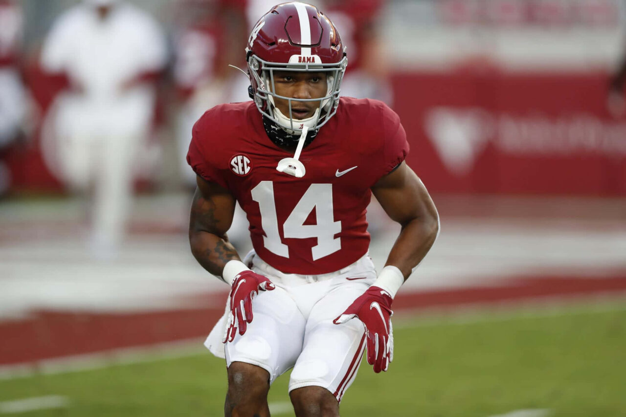 Brian Branch Alabama Crimson Tide Football Action Wallpaper ...