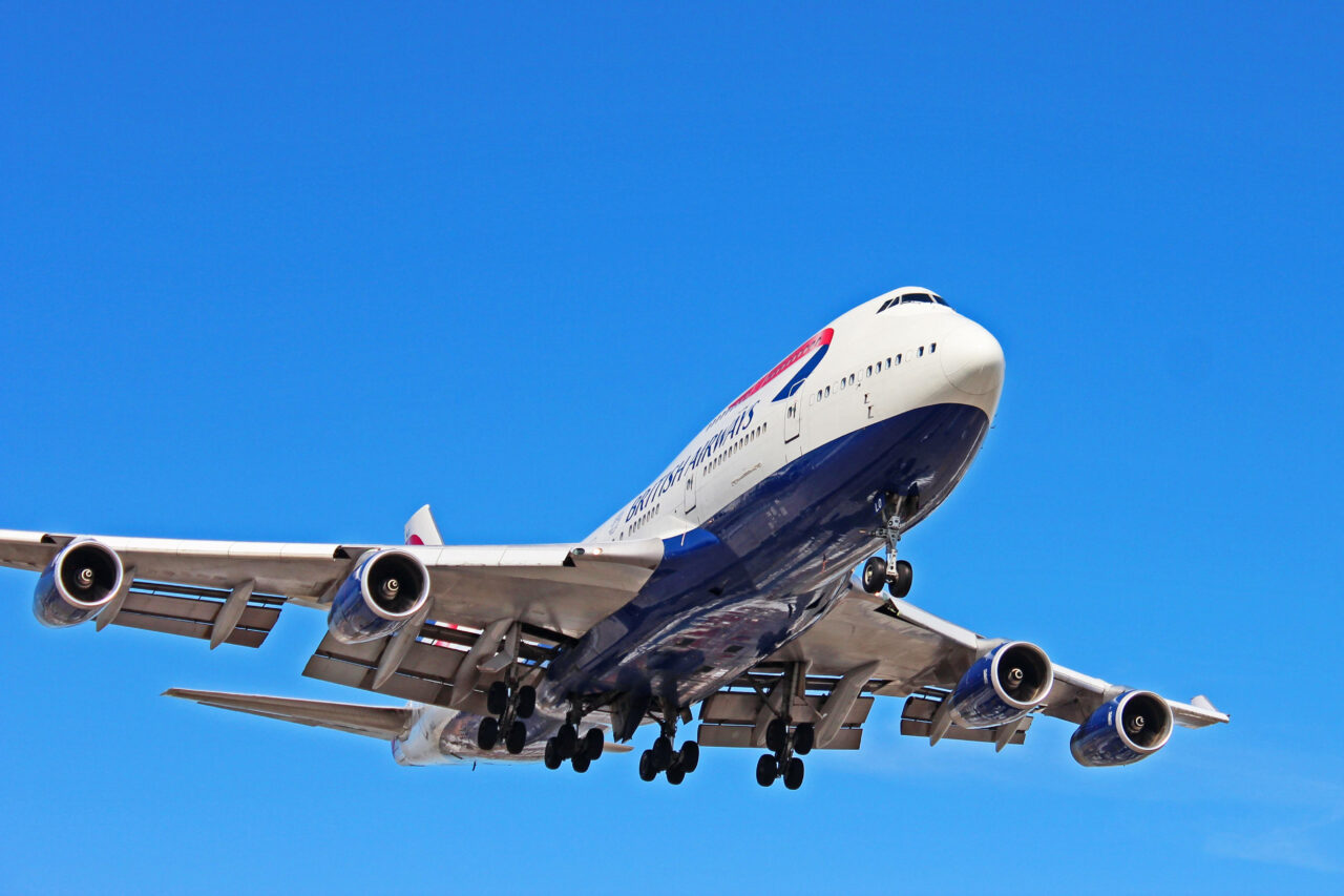 British Airways Aircraft Bottom View High-Res Aviation Wallpaper ...