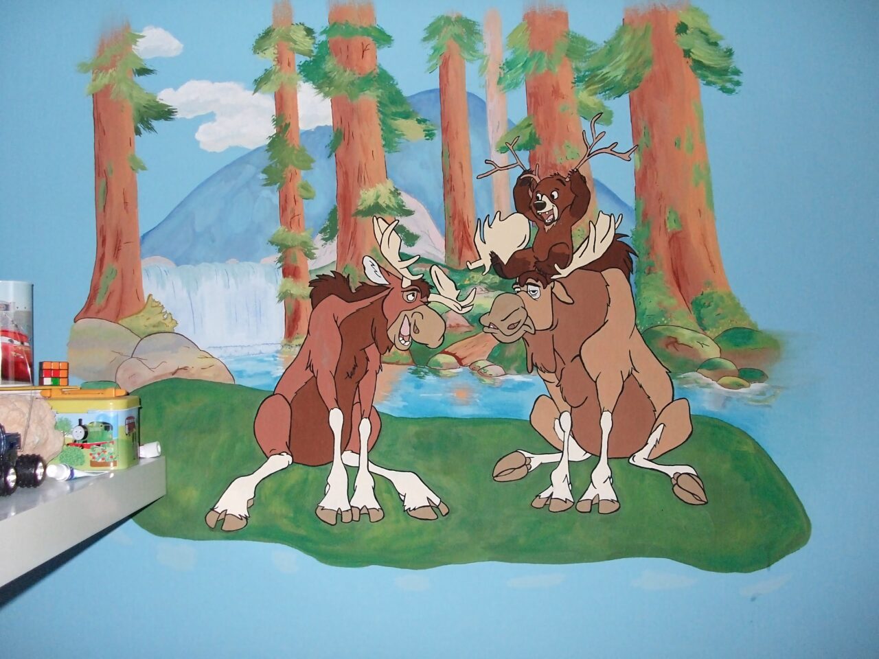 Brother Bear Tuke Rutt Koda Forest Mural Wallpaper | Background FREE ...