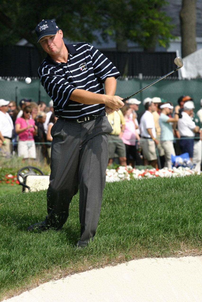 Chad Campbell Smooth Golf Swing by Bunker Wallpaper | Background FREE ...