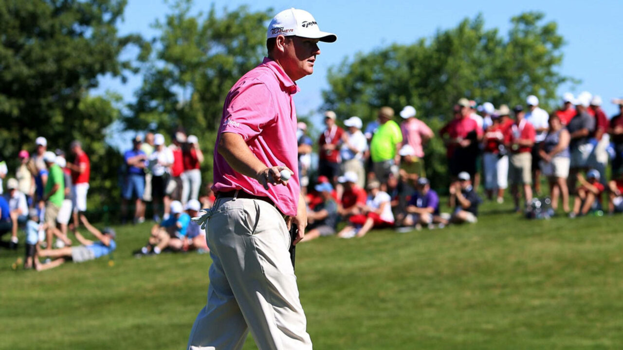 Chad Campbell in Pink Shirt on Golf Course Wallpaper | Background FREE ...