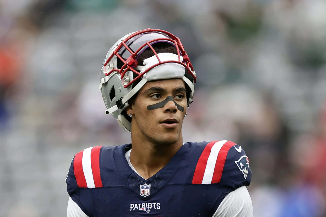 Christian Gonzalez New England Patriots NFL Wallpaper | Background FREE ...