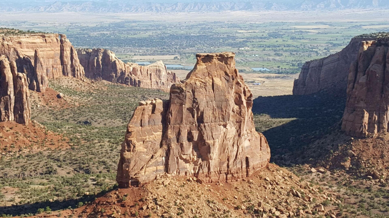 Colorado National Monument Red Rock Canyon Wallpaper | Background FREE ...