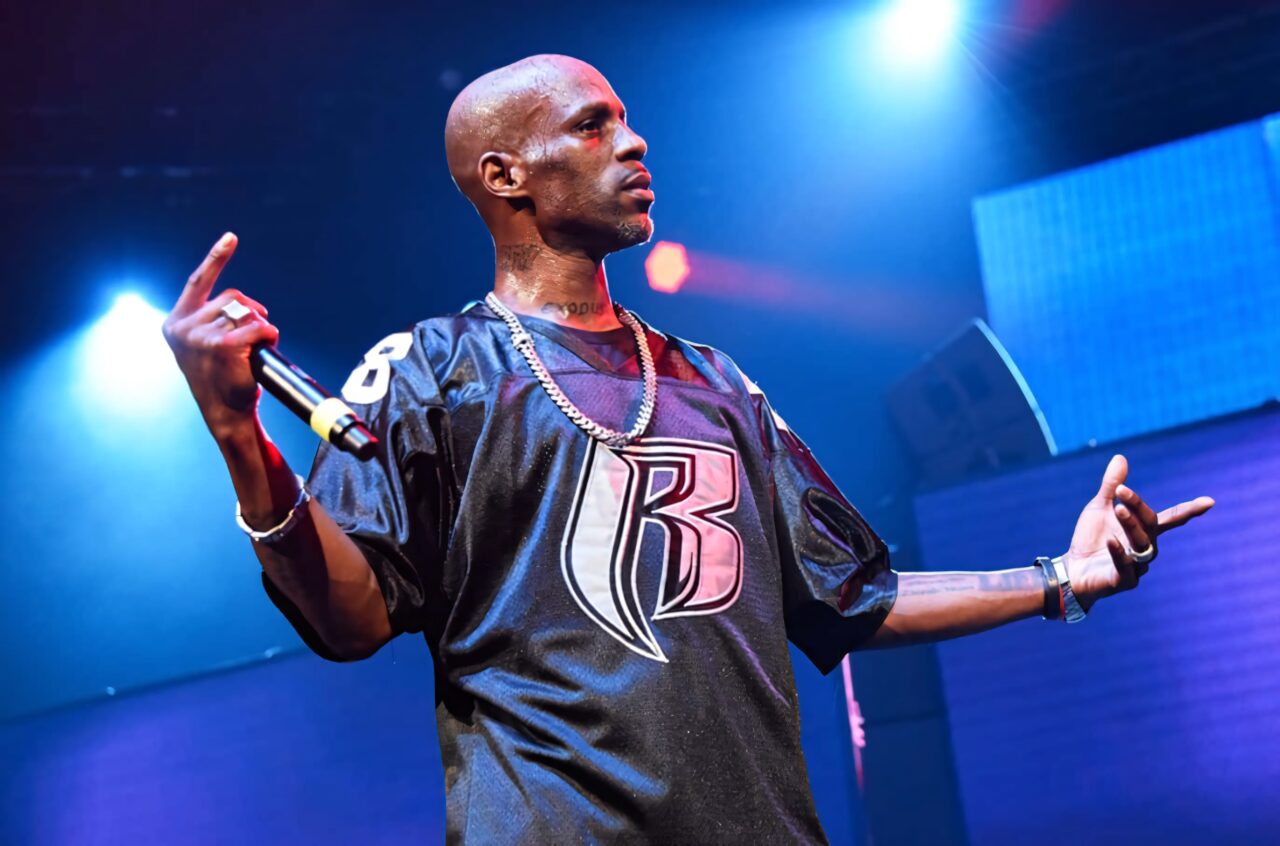 DMX Performing Live Blue Purple Stage Lighting Wallpaper | Background ...