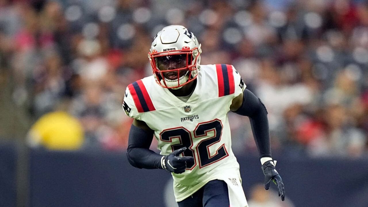 Devin McCourty Patriots Football Action Shot Wallpaper | Background ...
