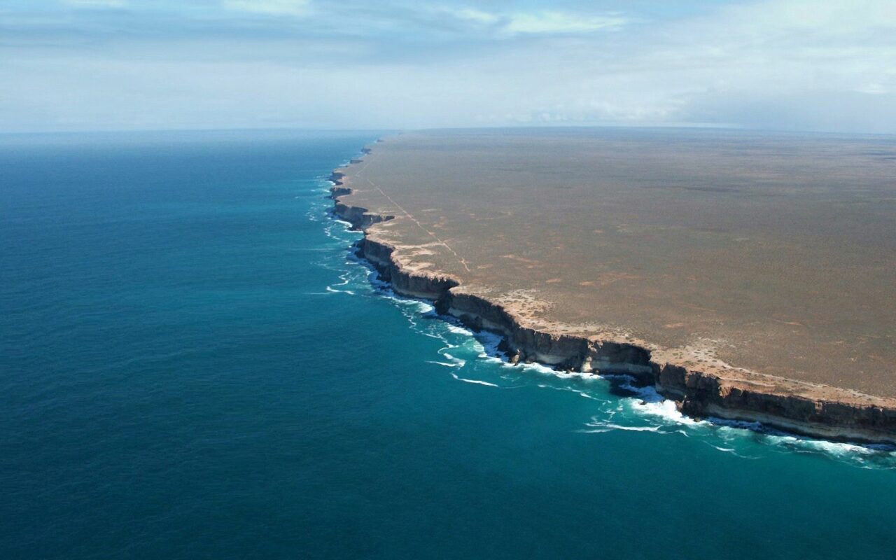 Majestic Australian Cliffs Ocean View Coastal Wallpaper | Background ...