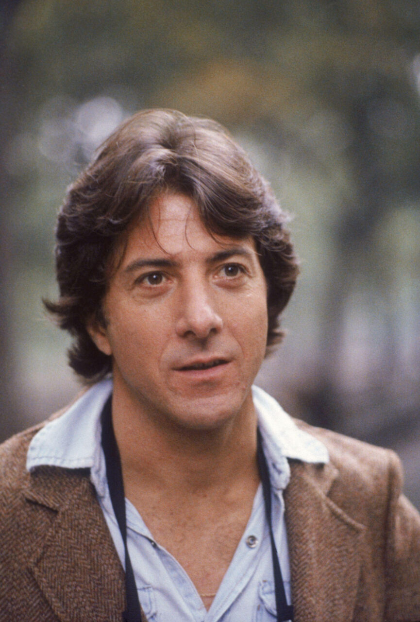 Dustin Hoffman as Ted Kramer 1970s Iconic Movie Wallpaper | Background ...