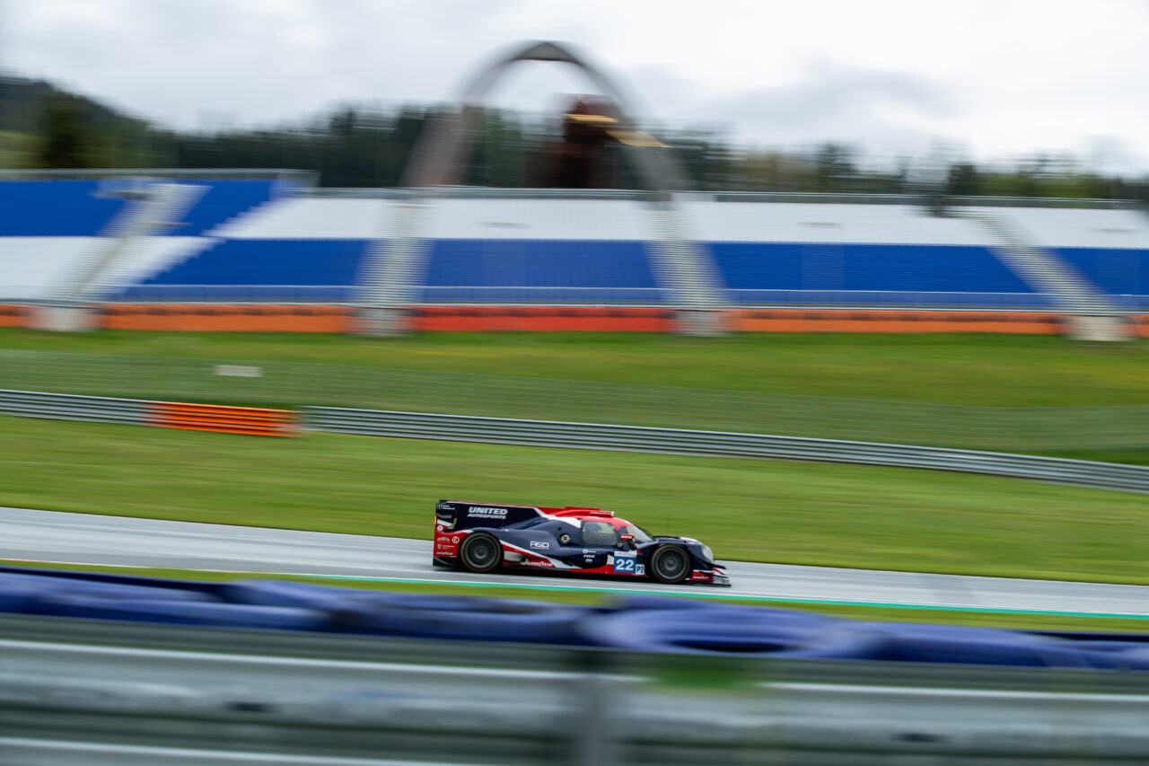 Dynamic Race Car Speed Wallpaper | Background FREE Download - Vulplex.com