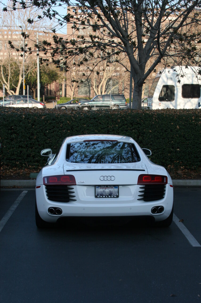 Elegant White Audi R8 Outdoor Wallpaper | Background FREE Download ...
