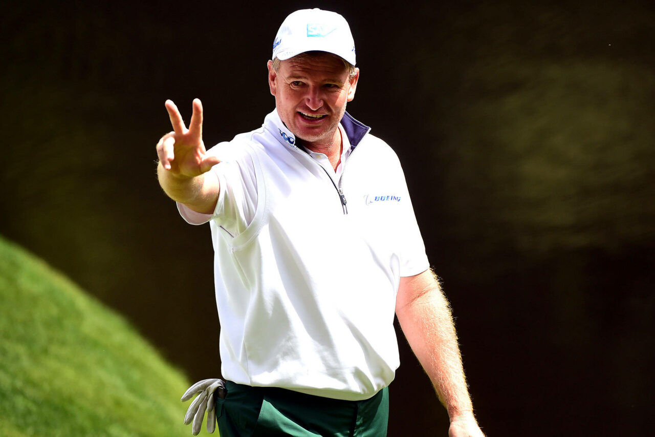 Ernie Els Peace Sign on Golf Course HD Wallpaper | Background FREE ...