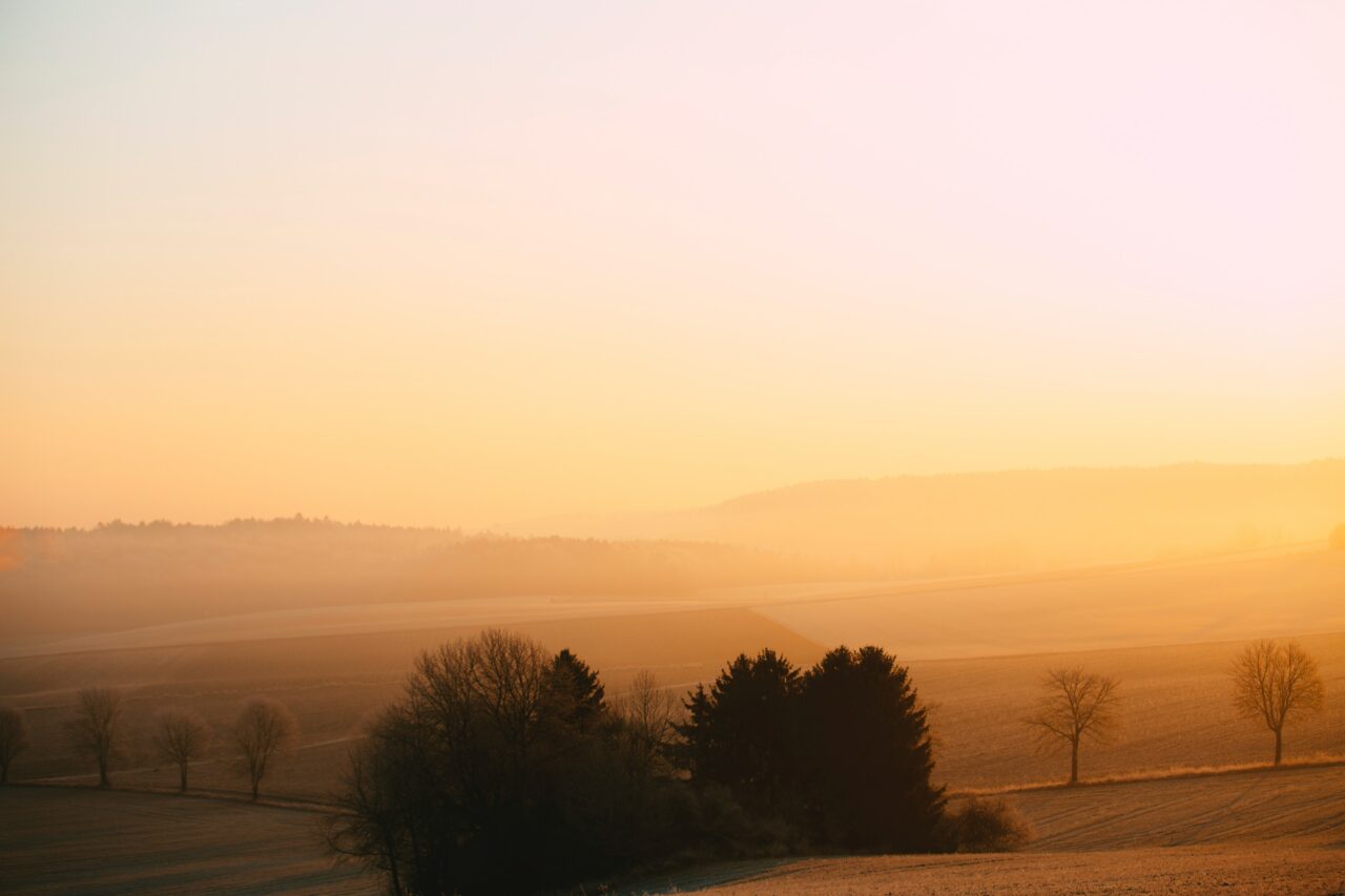 Golden Dusk Hills Morning Fog Tranquil Landscape Wallpaper | Background ...