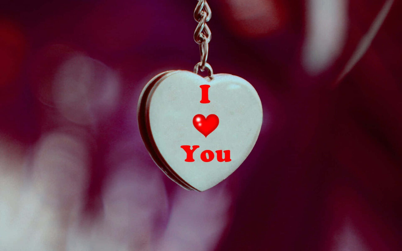 I Heart You Silver Pendant PFP Wallpaper | Background FREE Download ...
