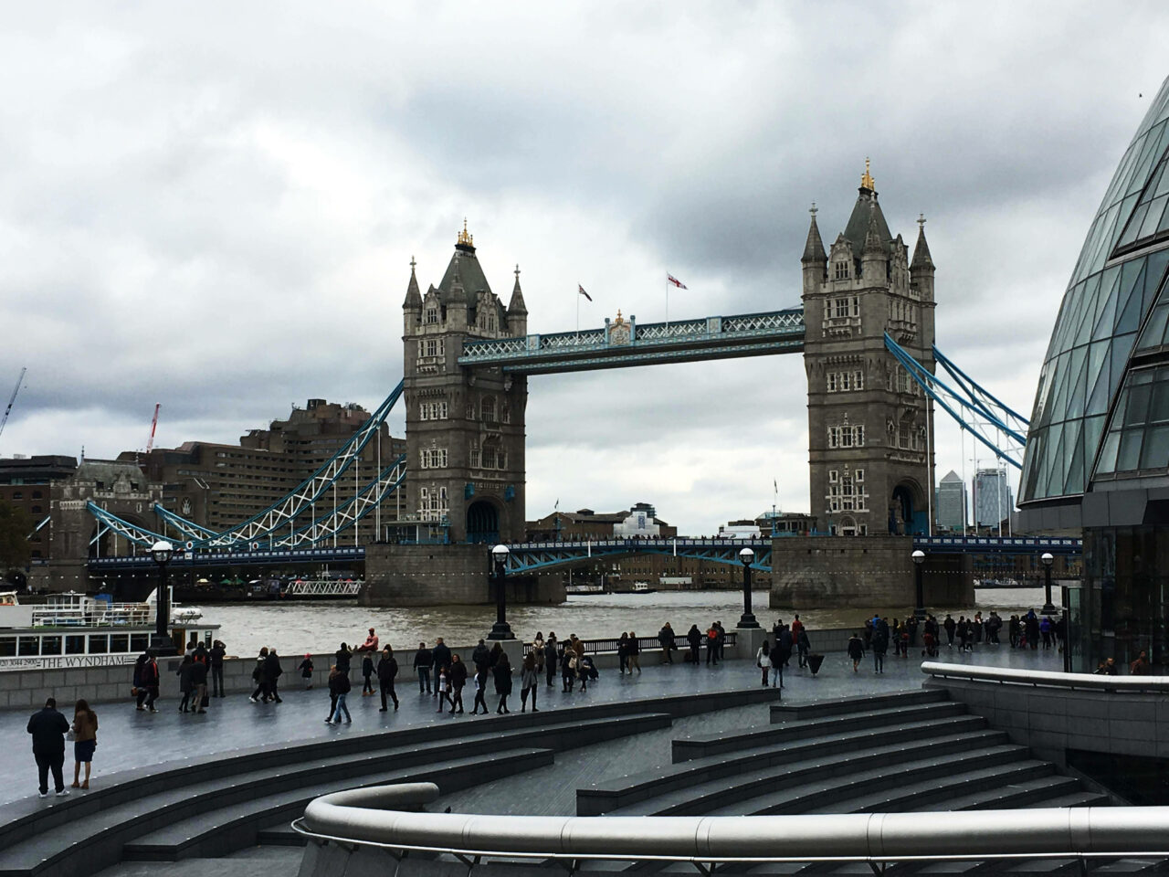 Vibrant Tourists by Tower Bridge in London Wallpaper | Background FREE ...
