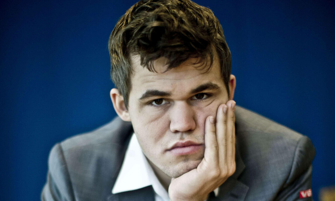 Intense Focus of Magnus Carlsen Wallpaper | Background FREE Download ...