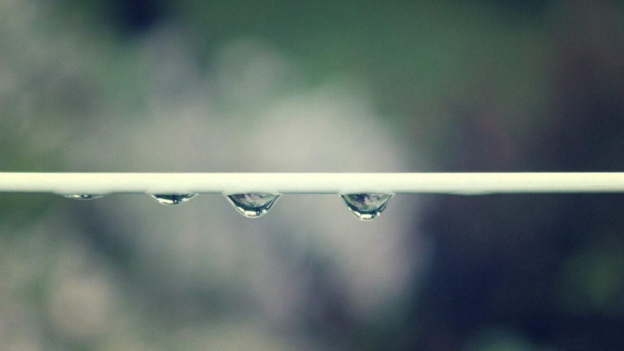Serene Water Drops on a Minimalist Wallpaper | Background FREE Download ...
