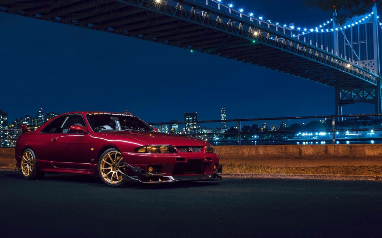 Majestic Red Nissan Skyline GTR R33 Under New York City Bridge ...