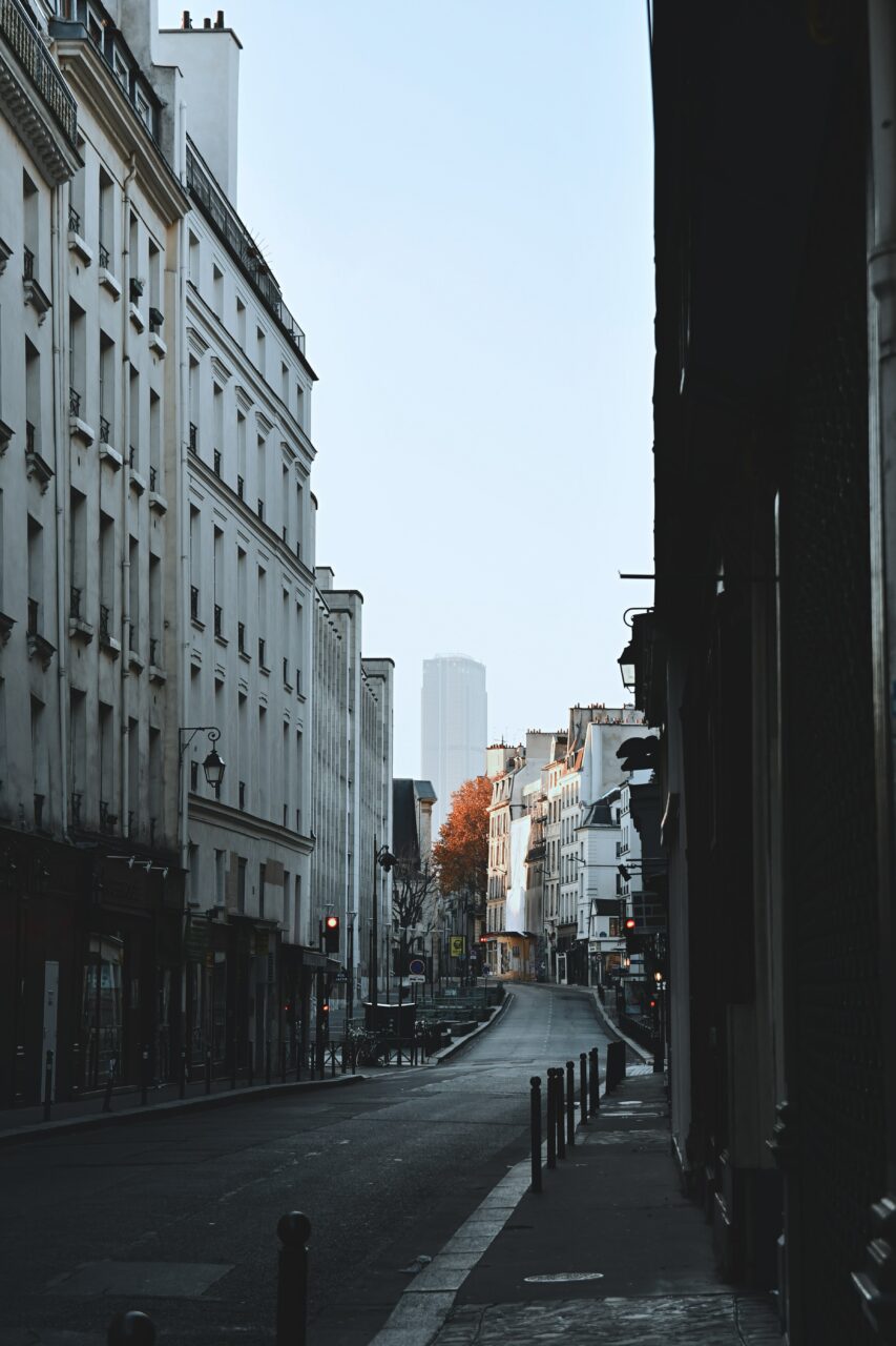 Tranquil Urban Pathway Wallpaper | Background FREE Download - Vulplex.com