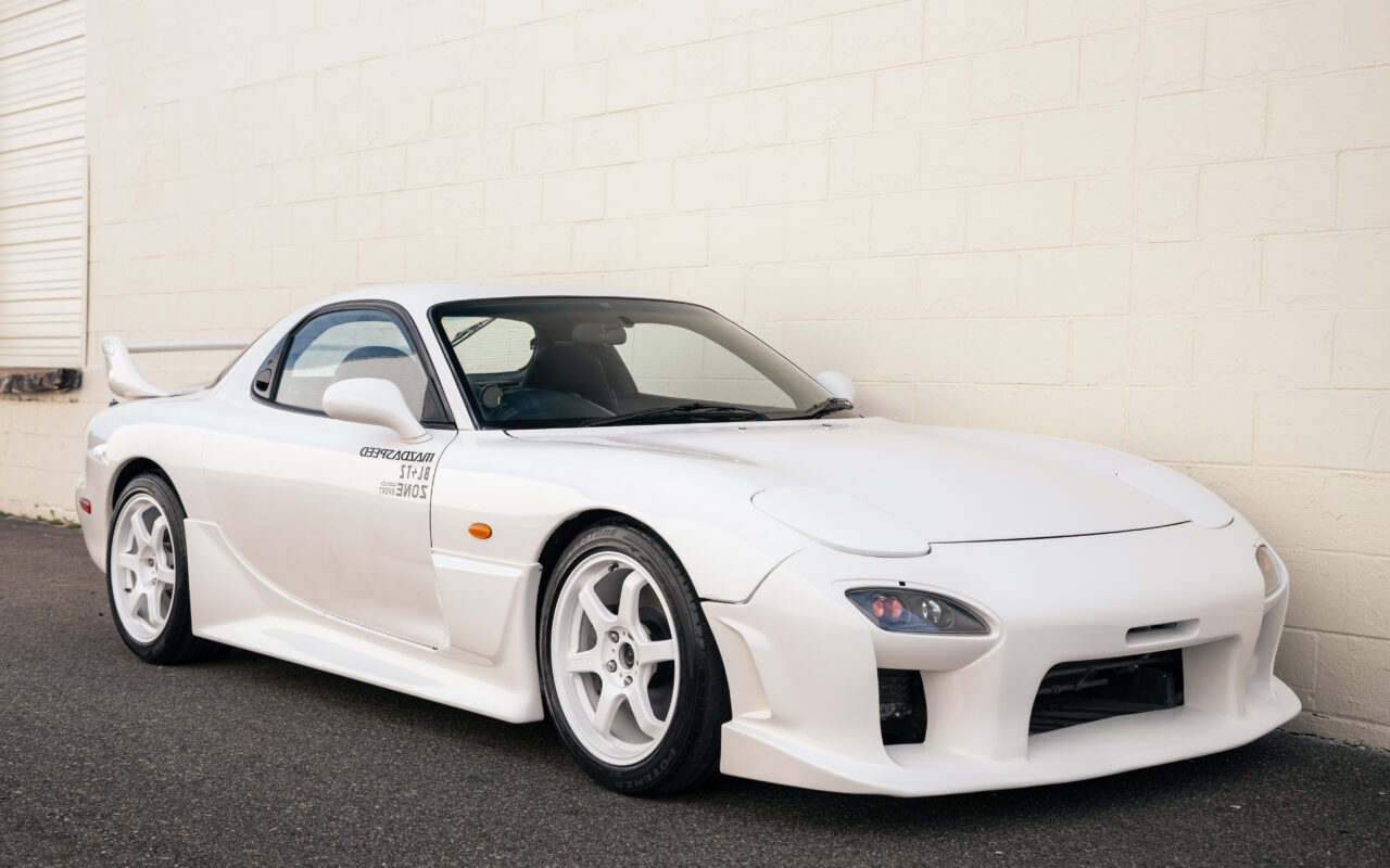 Sleek Mazda RX-7 Iconic Design Wallpaper | Background FREE Download ...