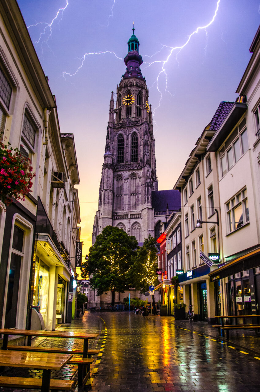 Majestic Cathedral Illuminates Urban Vibes Wallpaper | Background FREE ...