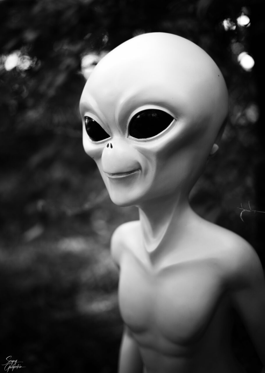 Mystical Alien Eyes Black and White Wallpaper | Background FREE ...
