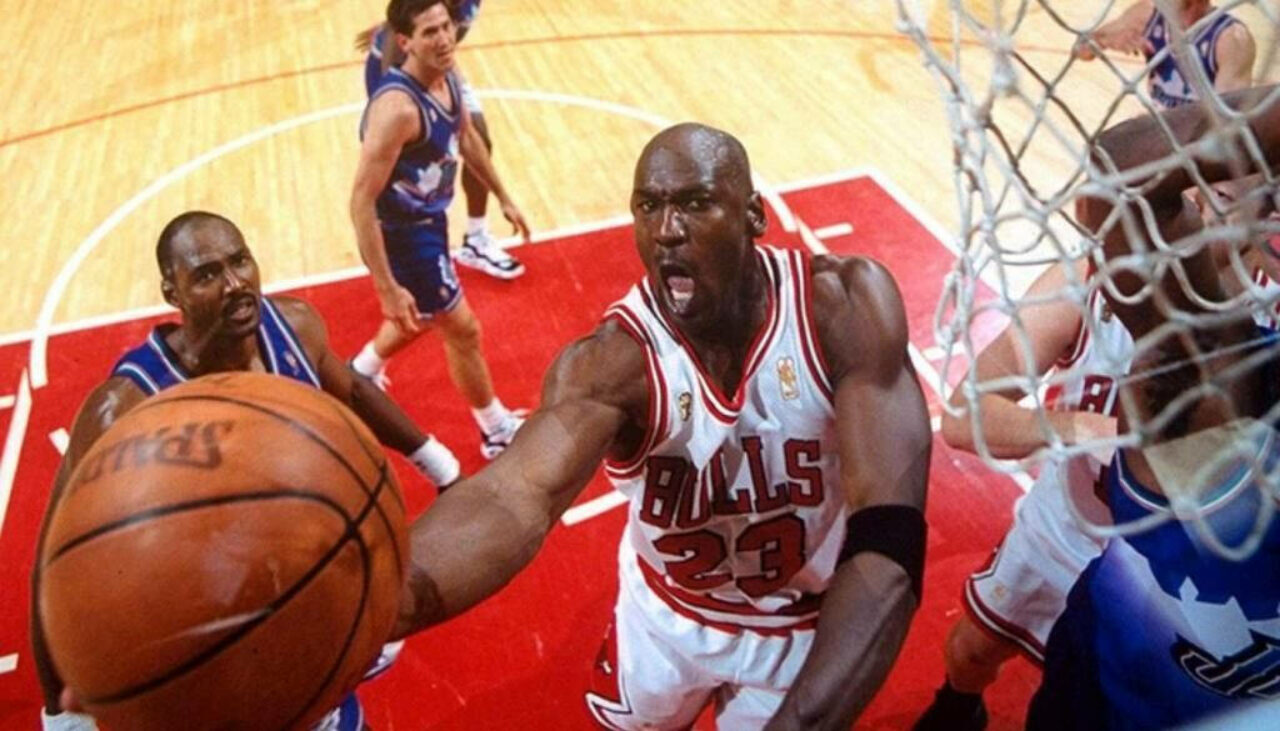 Vintage Michael Jordan Layup Wallpaper | Background FREE Download ...